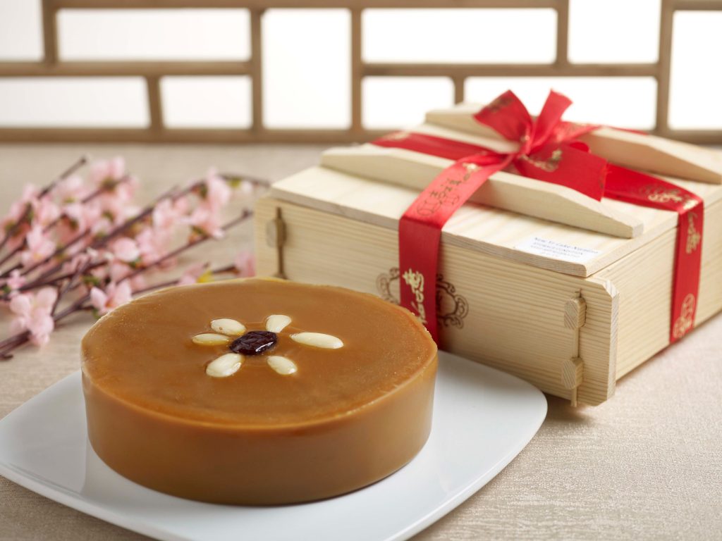 Traditional New Year Cake 1kg (Nian Gao)传统1公斤年糕 – WuGuFeng SINGAPORE 五谷 ...